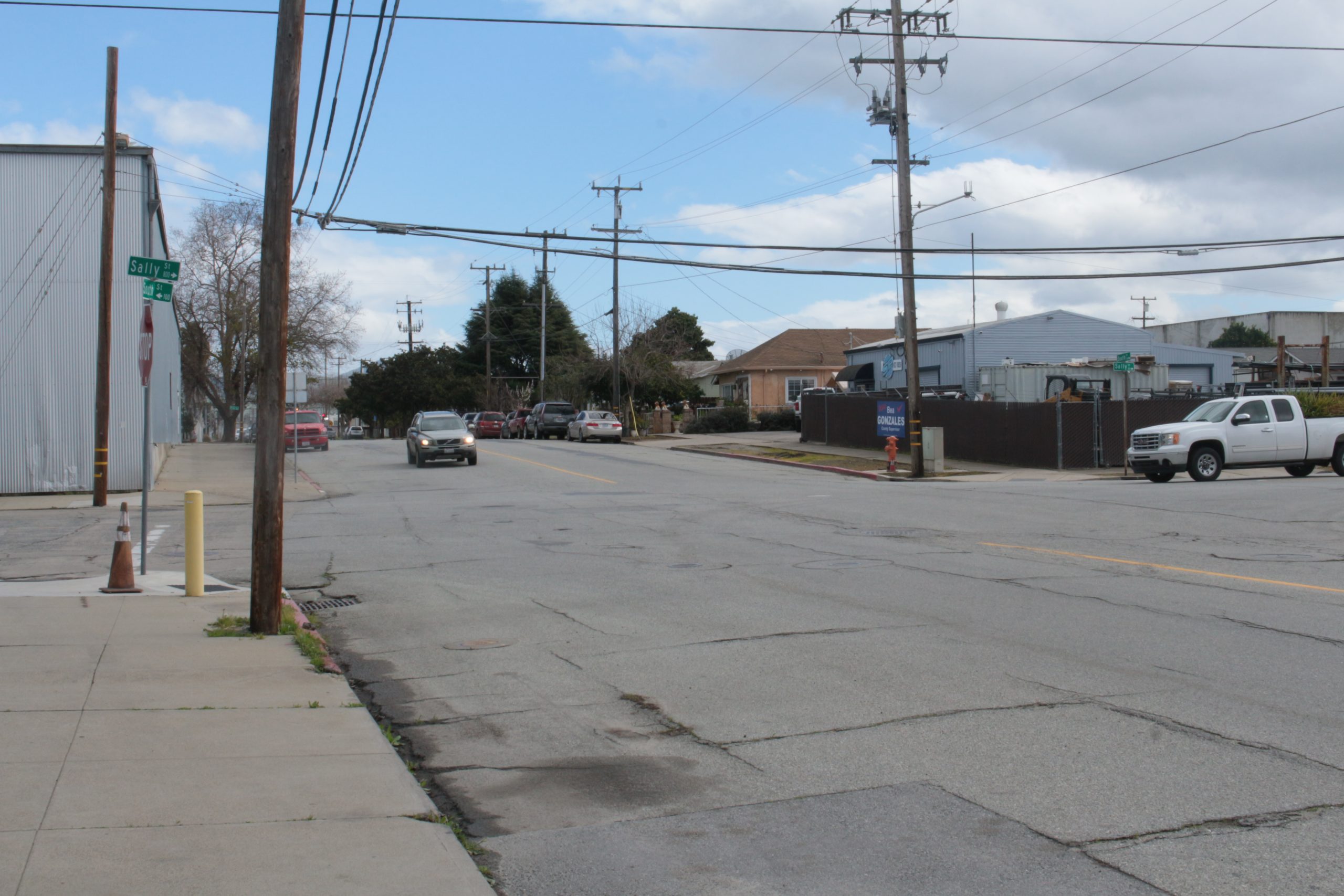Hollister to consider stop signs at various intersections | BenitoLink