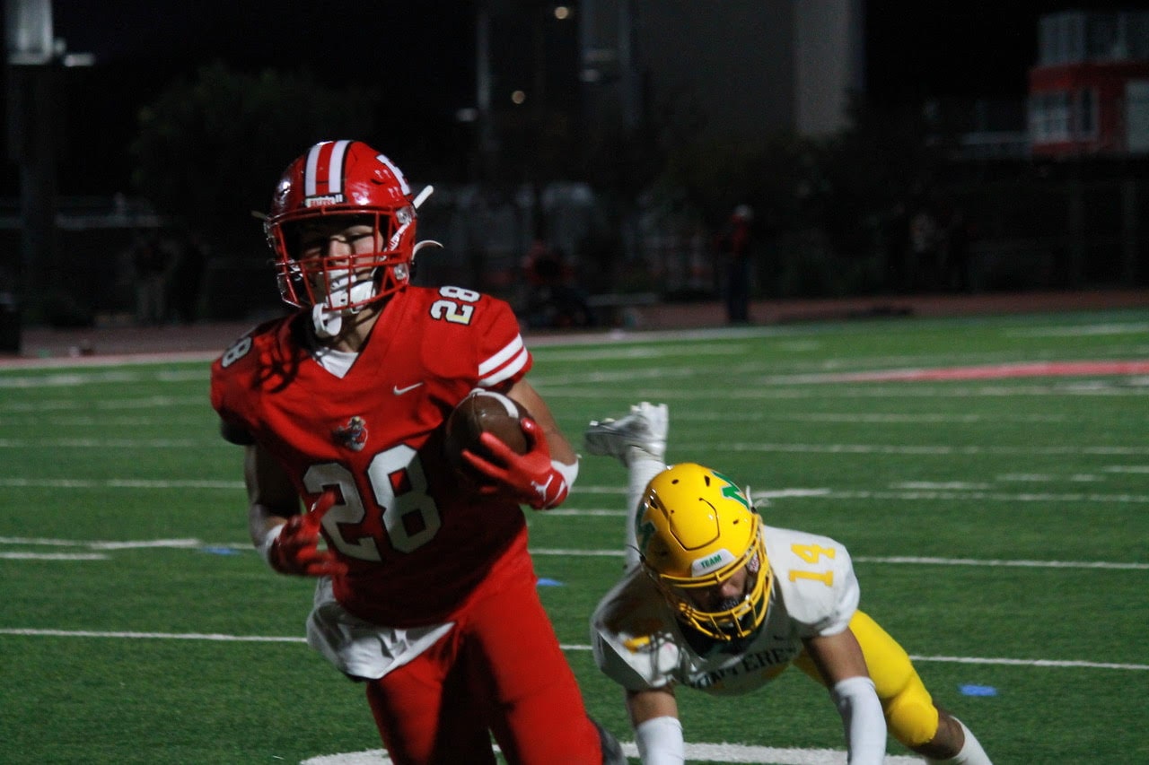 Hollister High football falls to Monterey | BenitoLink