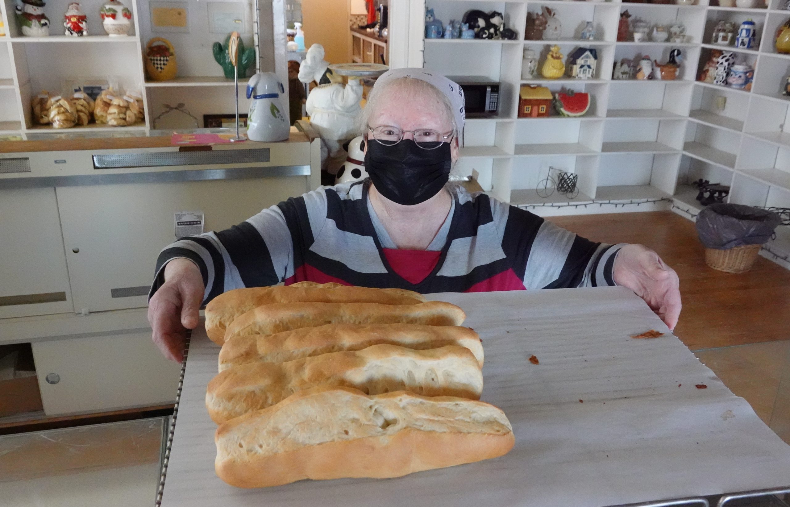 Eat, Drink, Savor: The San Juan Bakery introduces new breads that ...