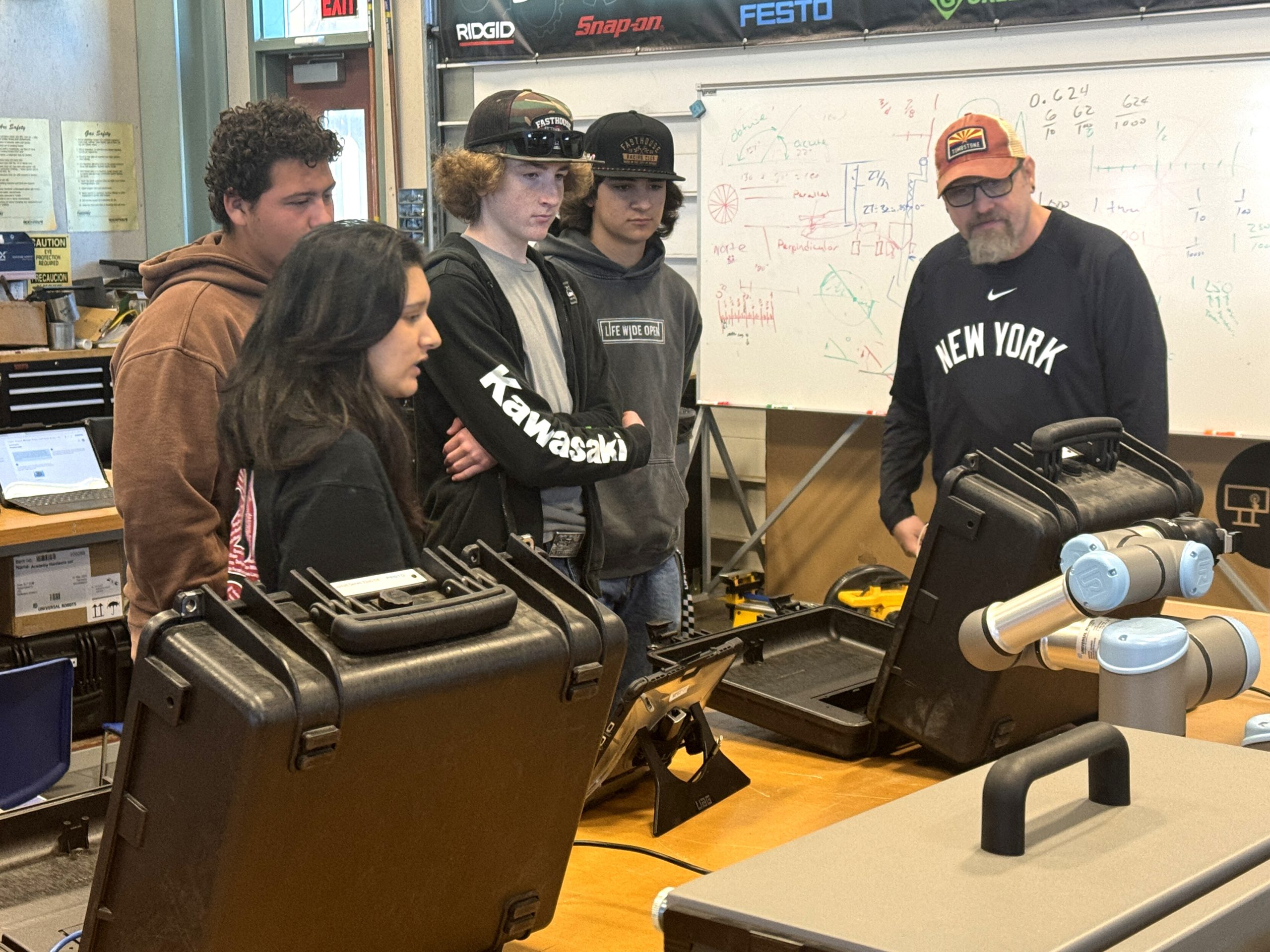 Anzar students study mechatronics in Hartnell program | BenitoLink