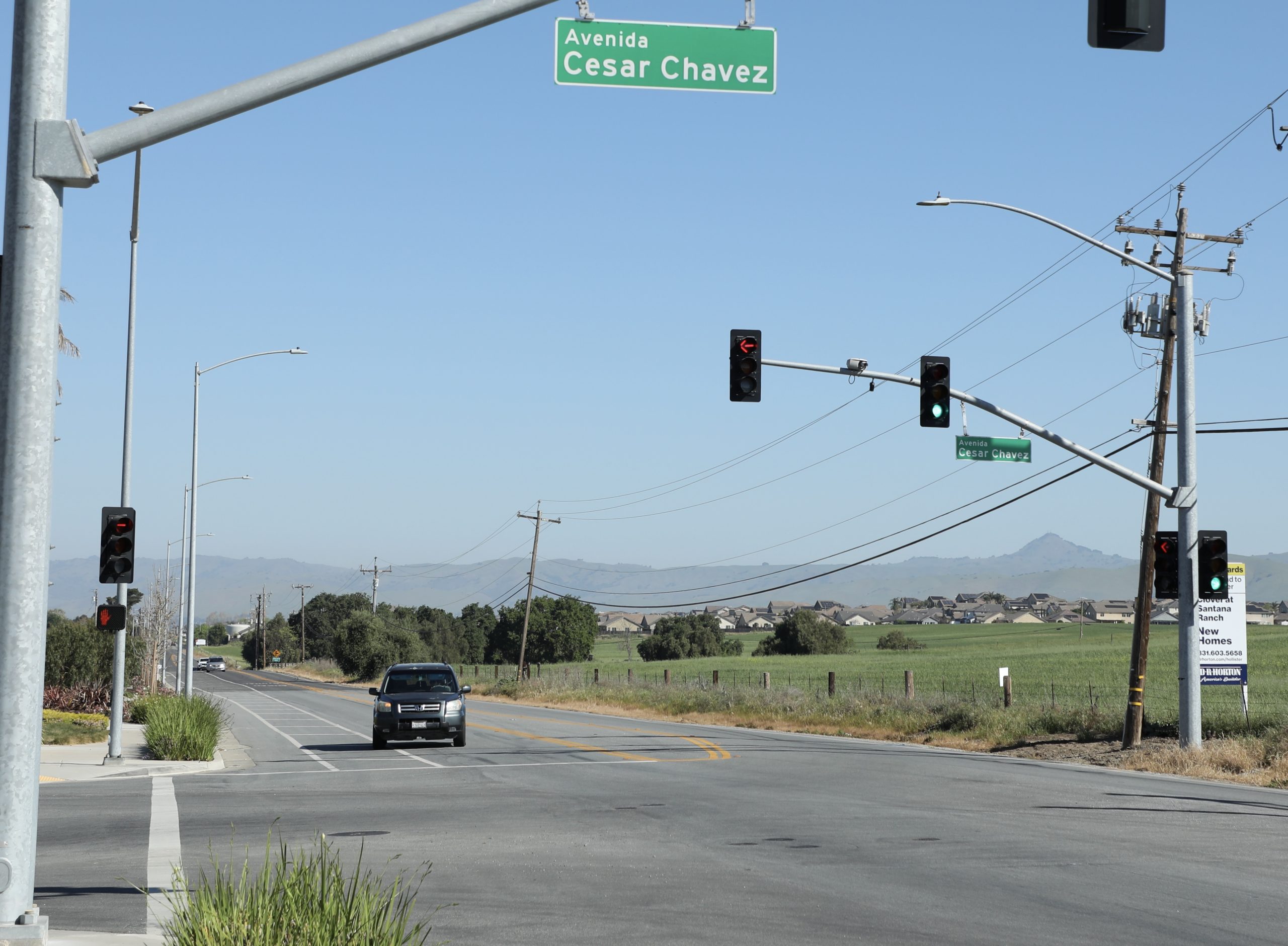 Sexual abuse allegations against Cesar Chavez prompt Hollister to ...